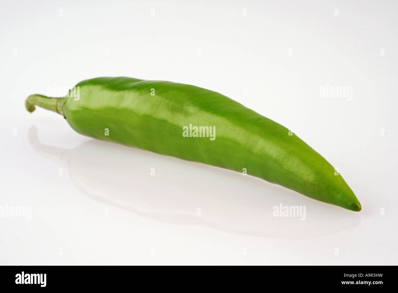 Close up of a green chilli Stock Photo - Alamy