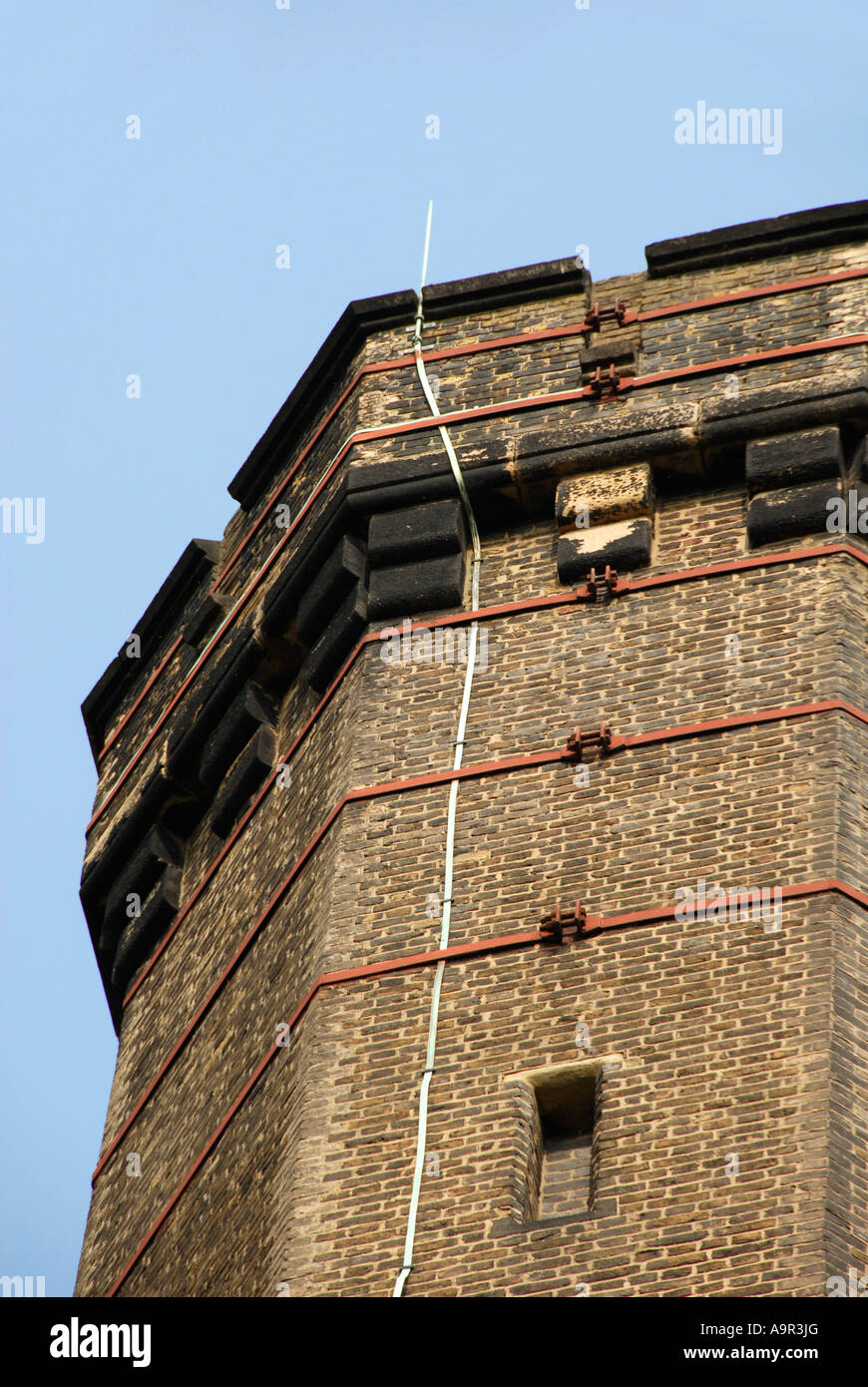 Lightning conductor hi-res stock photography and images - Alamy