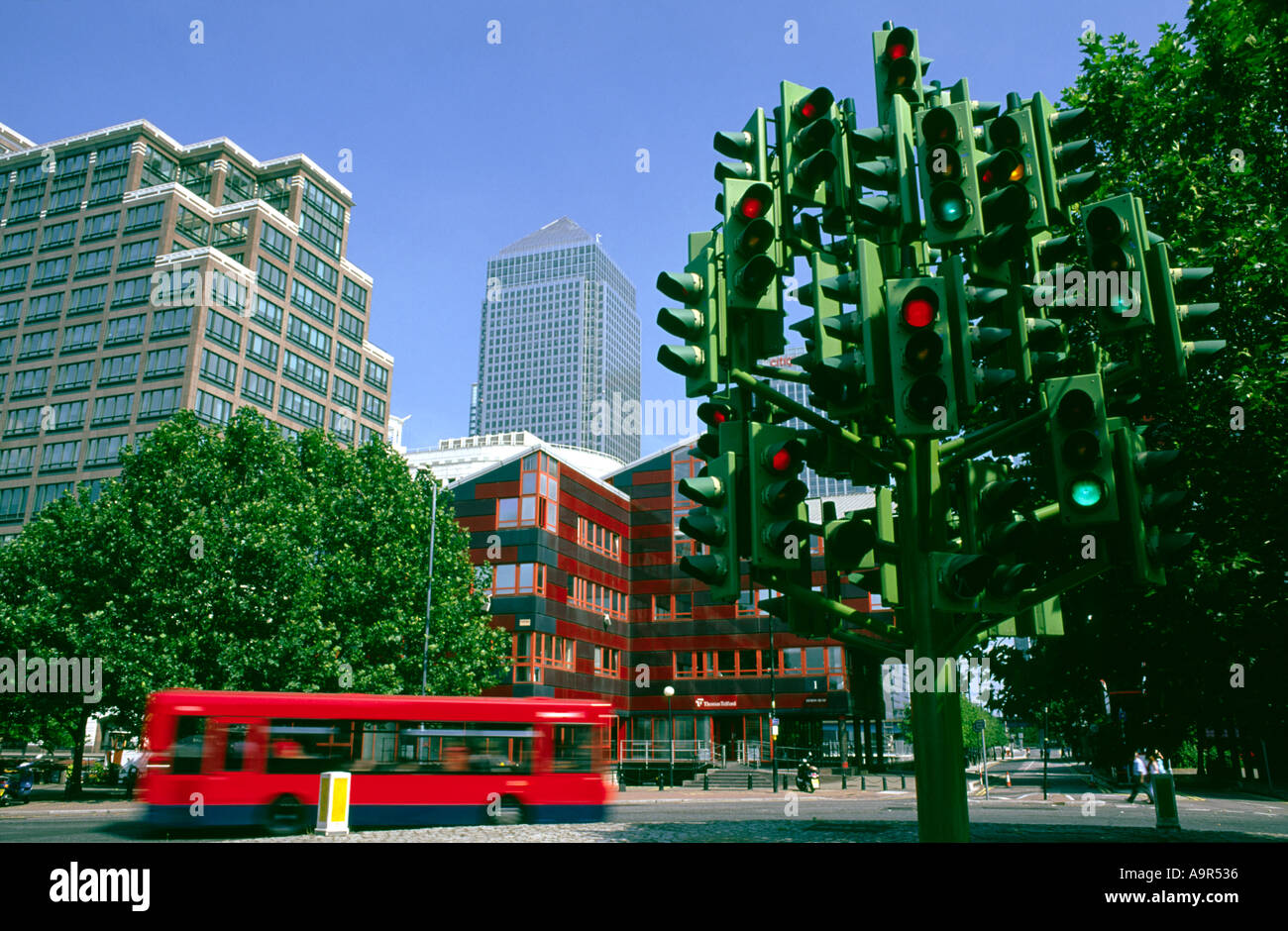 Westferry circus roundabout hi-res stock photography and images - Alamy