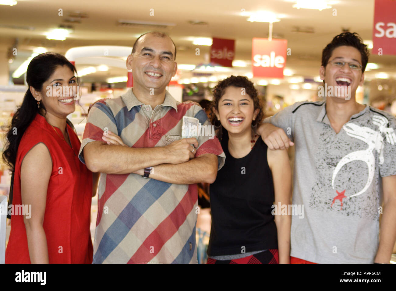 Group portrait 16 people hi-res stock photography and images - Alamy