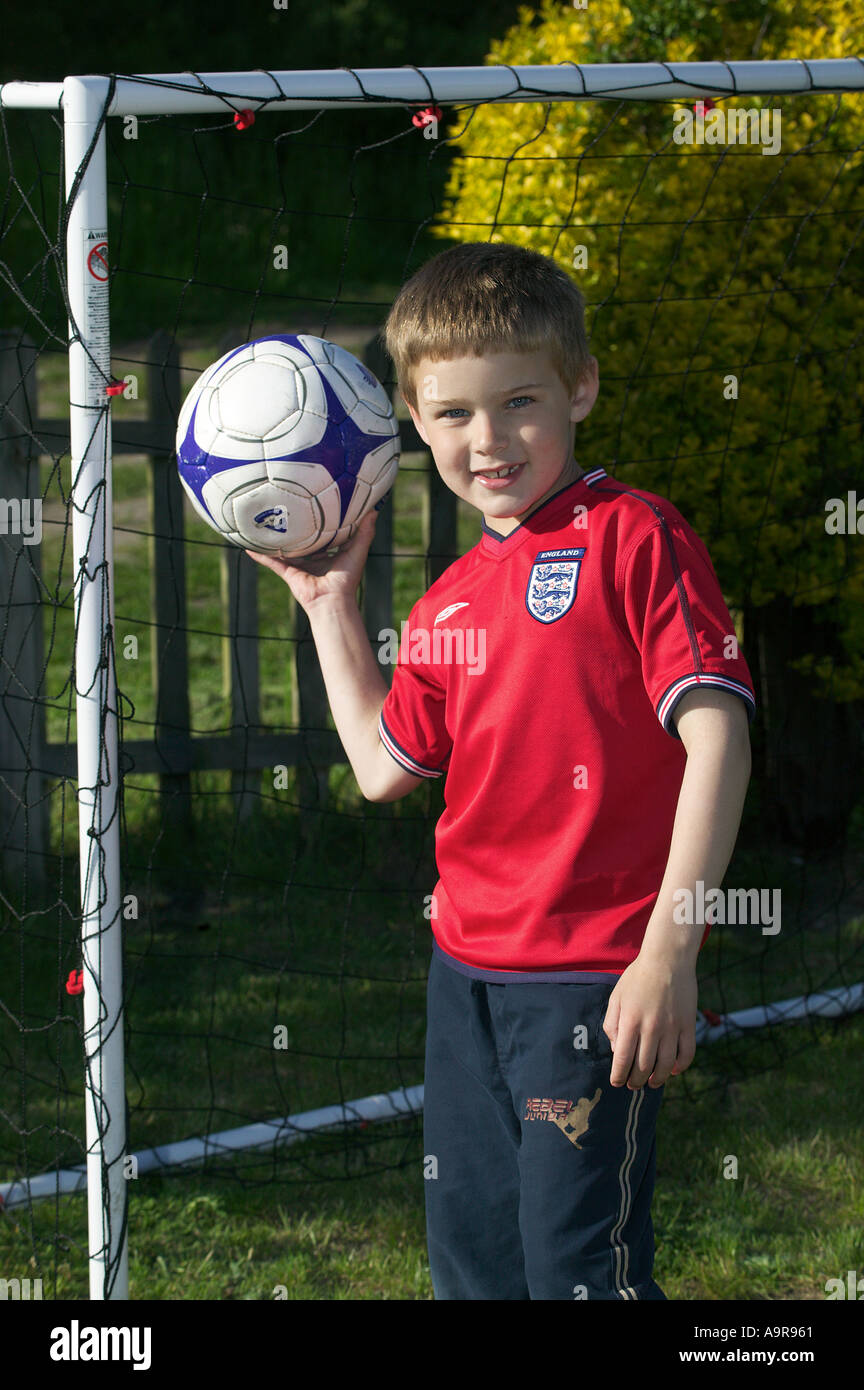 Football youth hi-res stock photography and images - Alamy