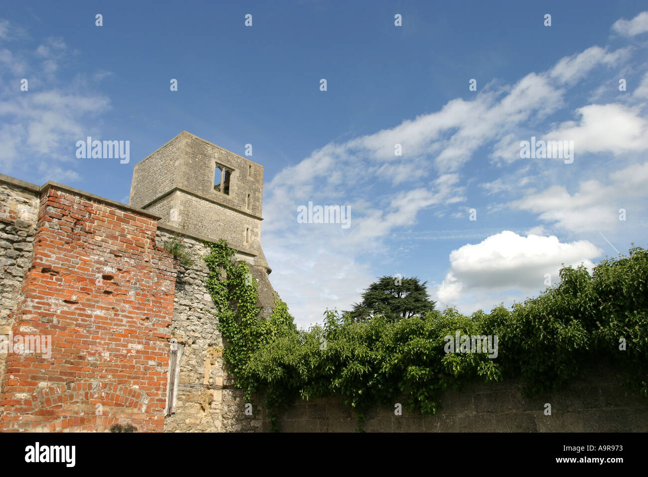 Blunsdon hi-res stock photography and images - Alamy