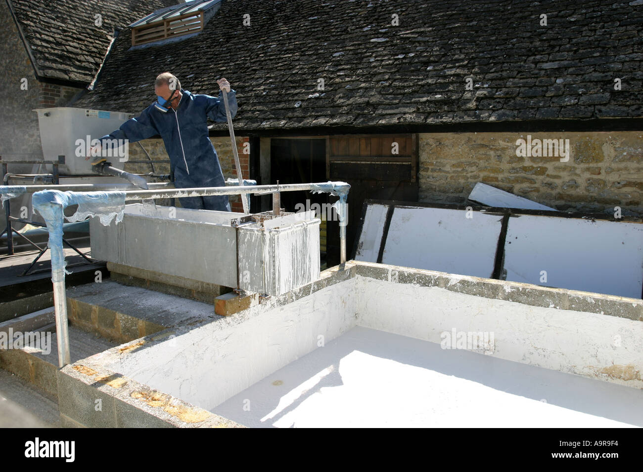 Slaked lime hi-res stock photography and images - Alamy