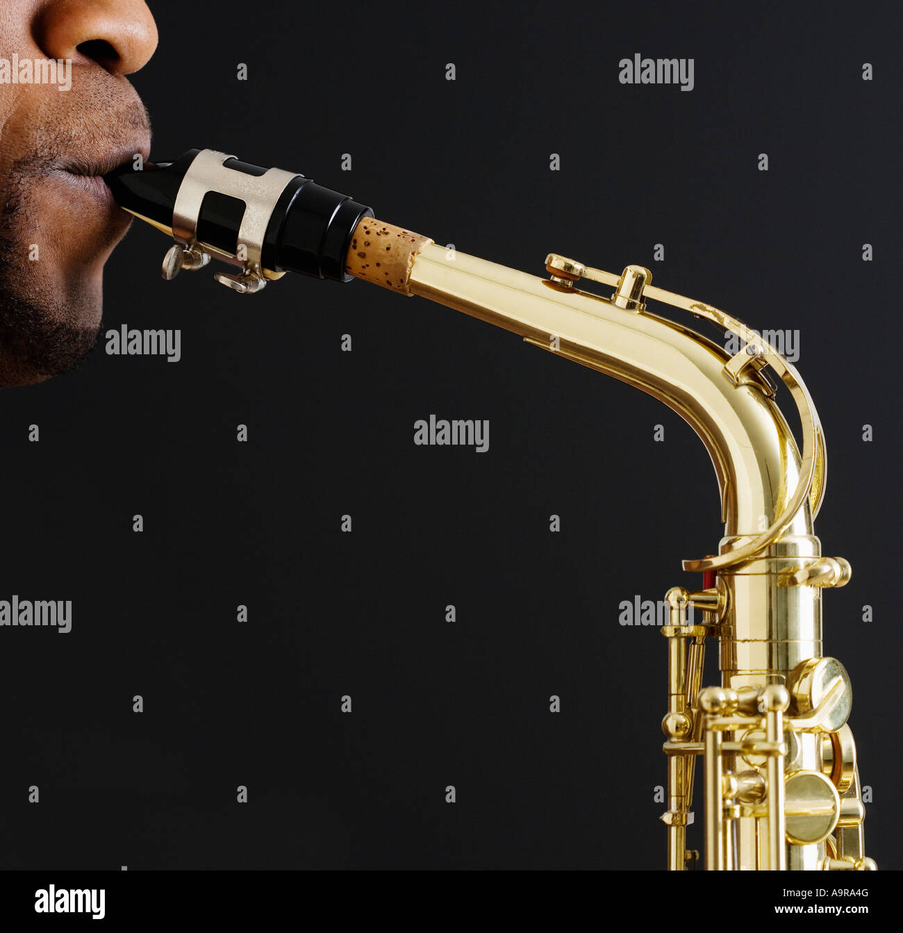 Saxophone profile hi-res stock photography and images - Alamy