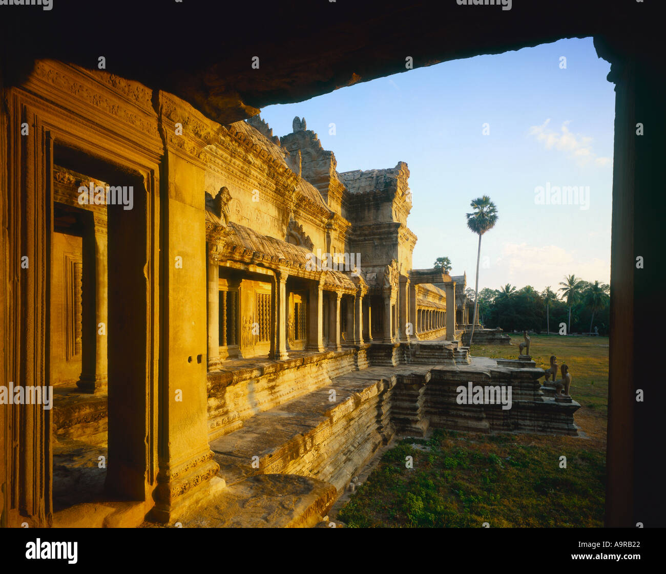 Angkor Wat gallery of bas reliefs Cambodia Stock Photo - Alamy