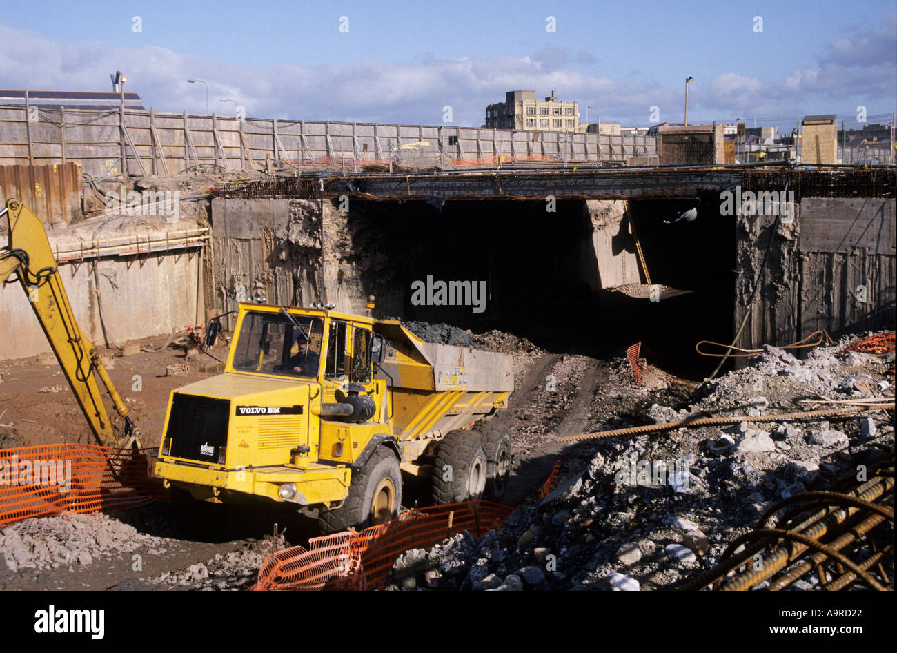 Industrial construction on Cardiff Bay link road cut and cover road ...