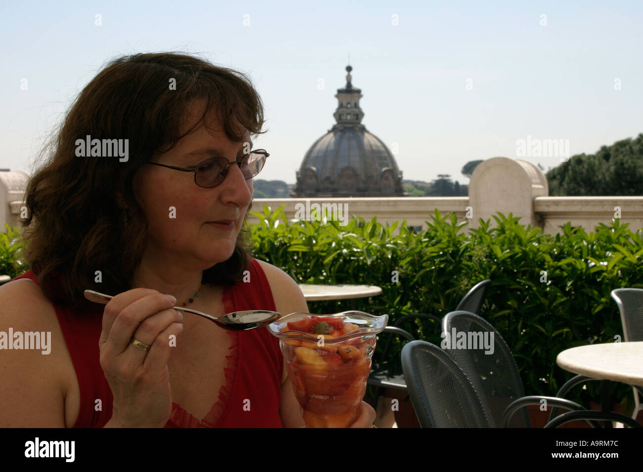 White woman in rome hi-res stock photography and images - Alamy