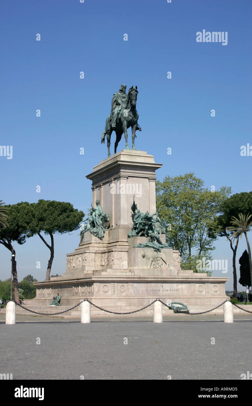 Statue of Garibaldi in Rome, Italy Stock Photo - Alamy