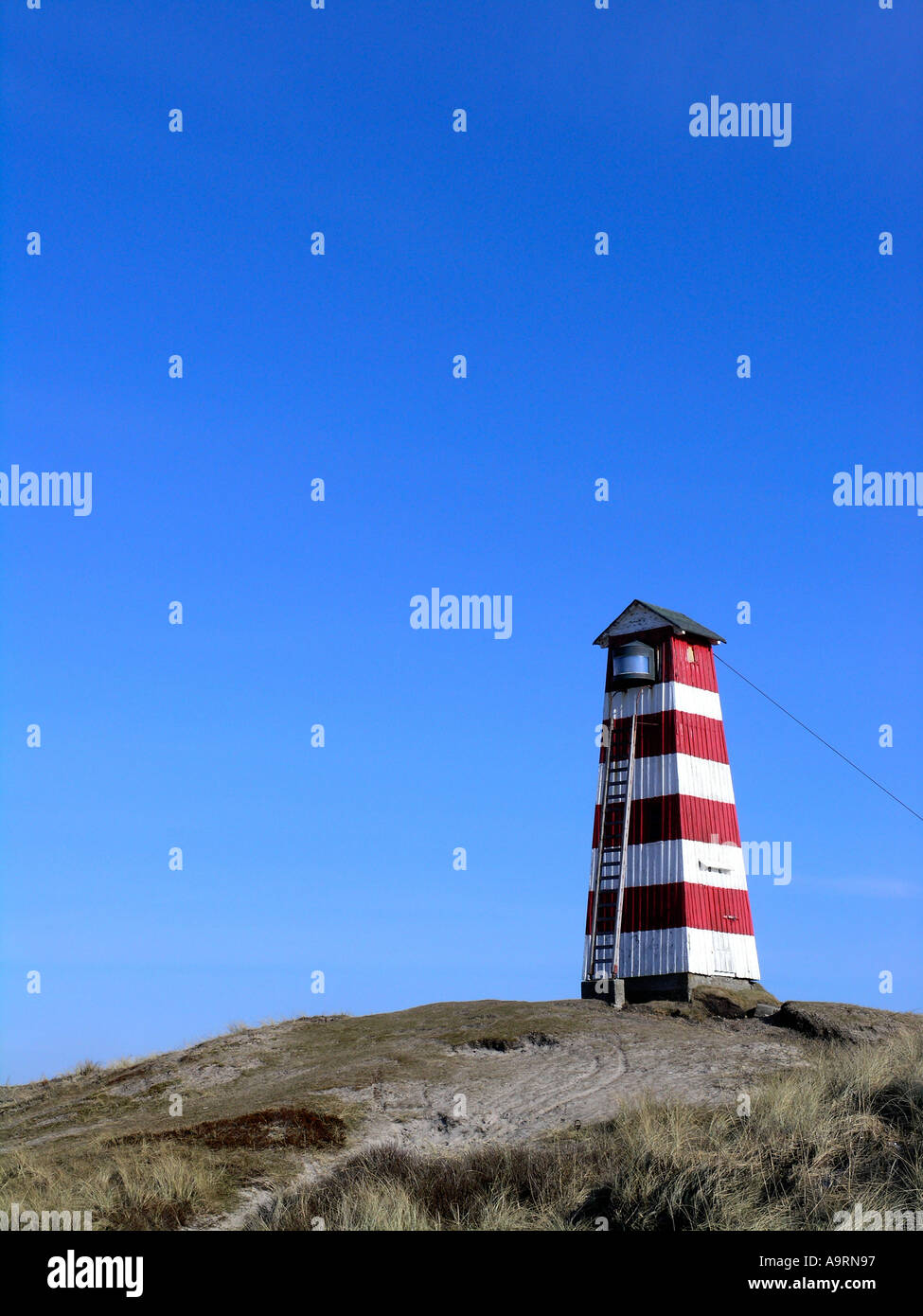 White red striped post light hi-res stock photography and images - Alamy