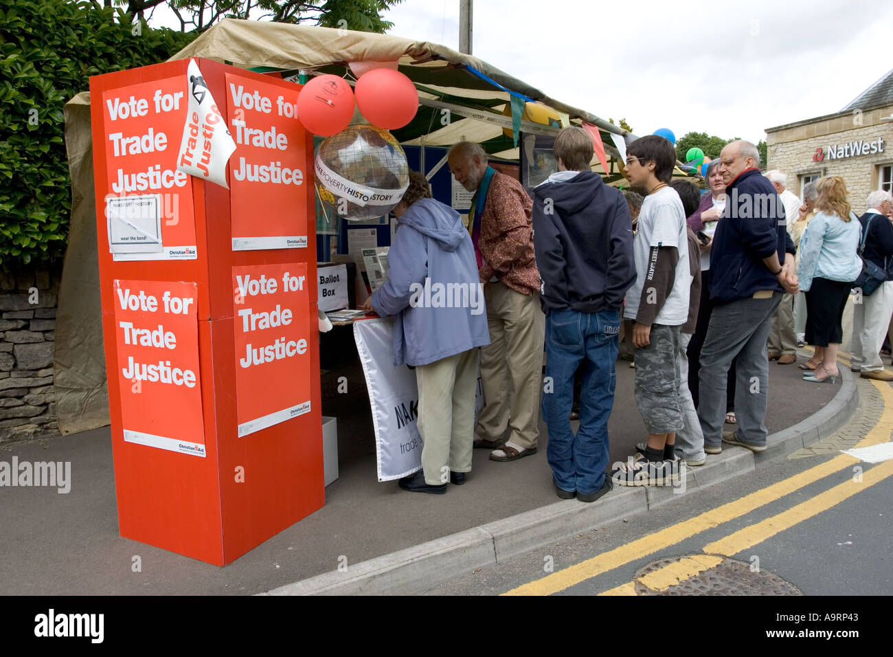 Christian aid hi-res stock photography and images - Alamy