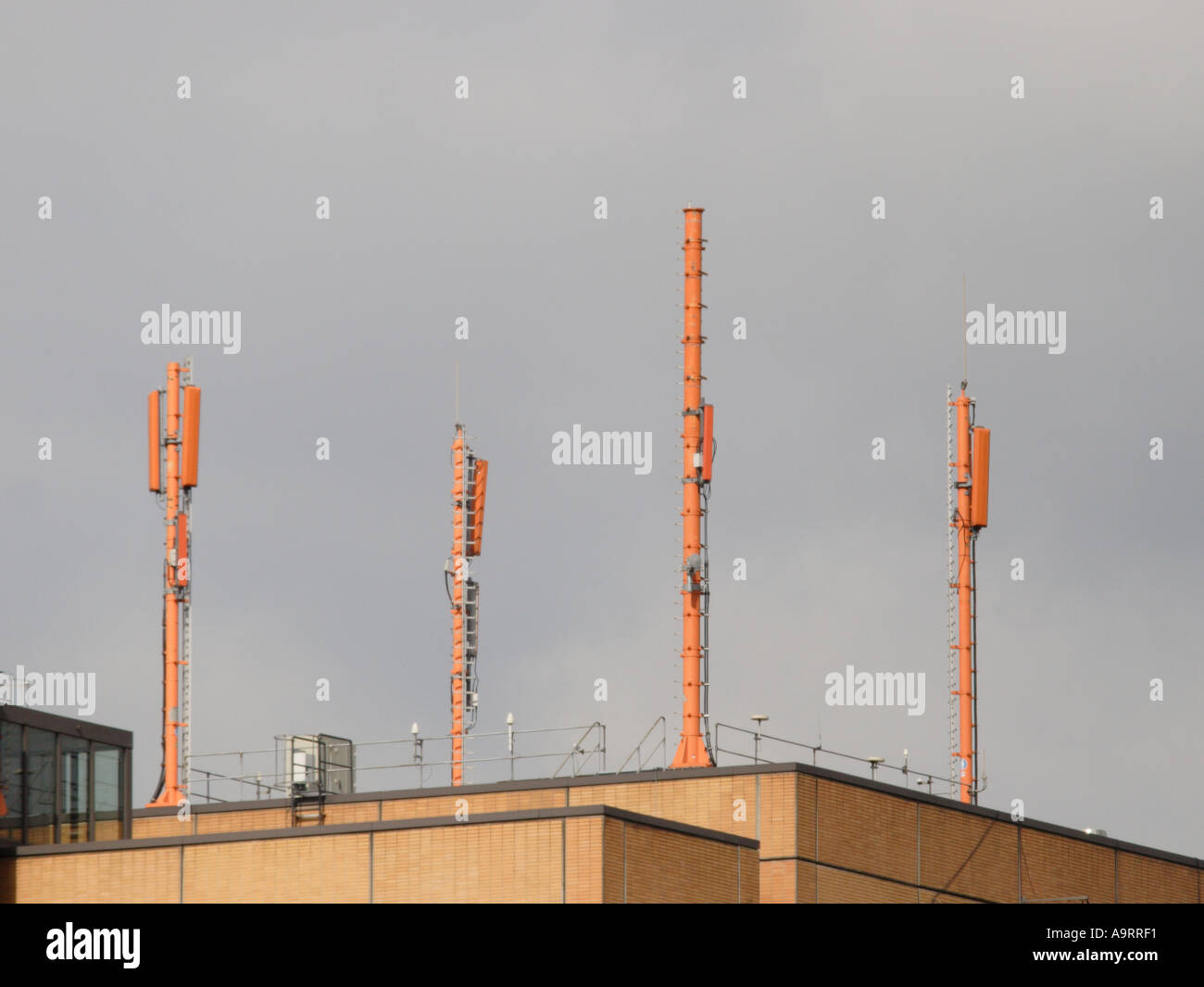 Shortwave antenna hi-res stock photography and images - Alamy