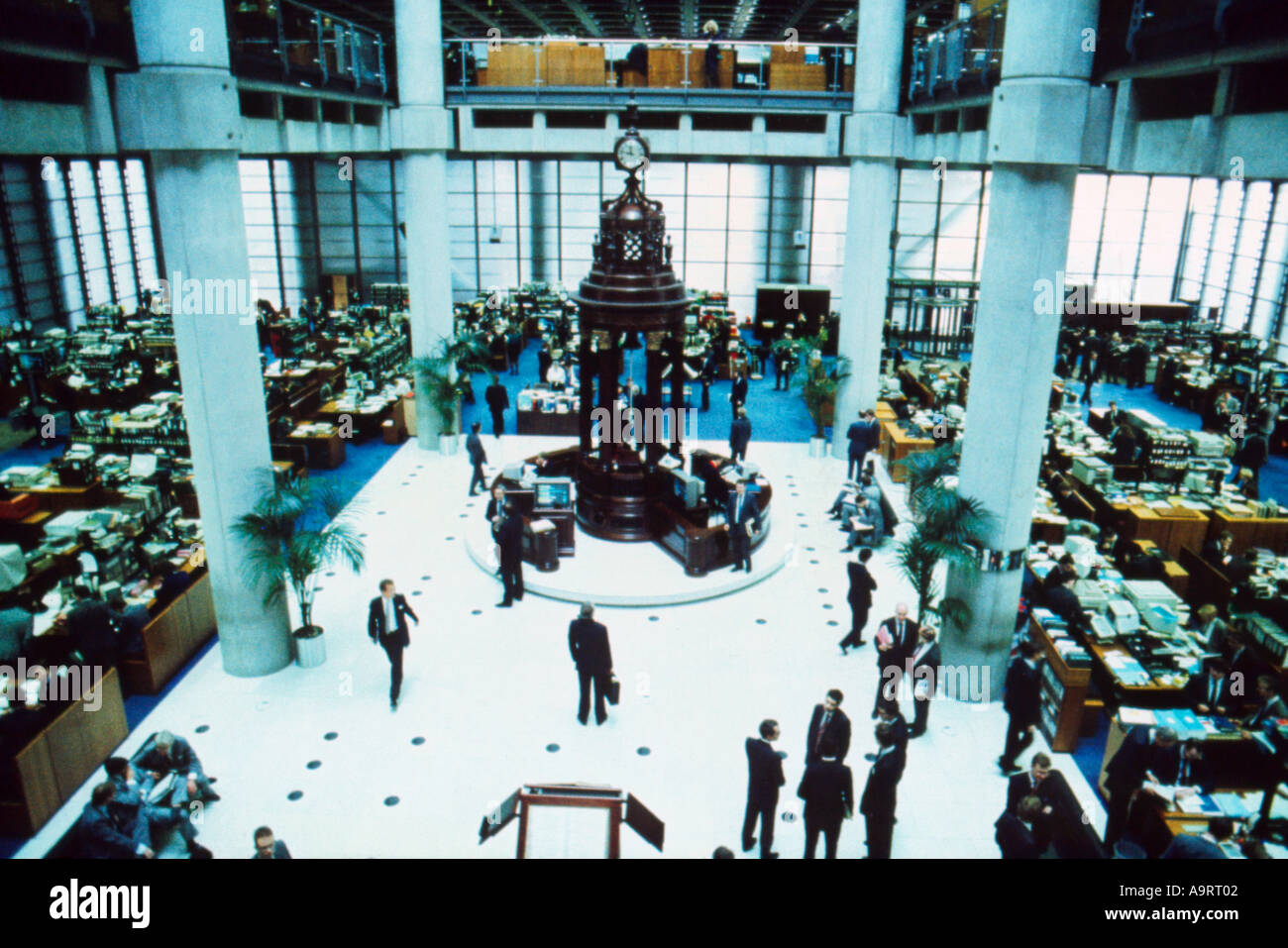 Lutine Bell Lloyds of London interior Stock Photo - Alamy