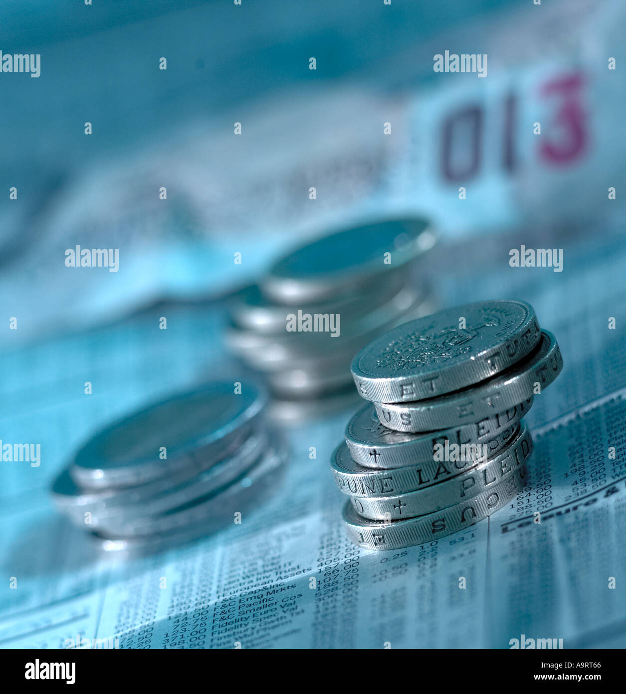 10 pound notes printed hi-res stock photography and images - Alamy