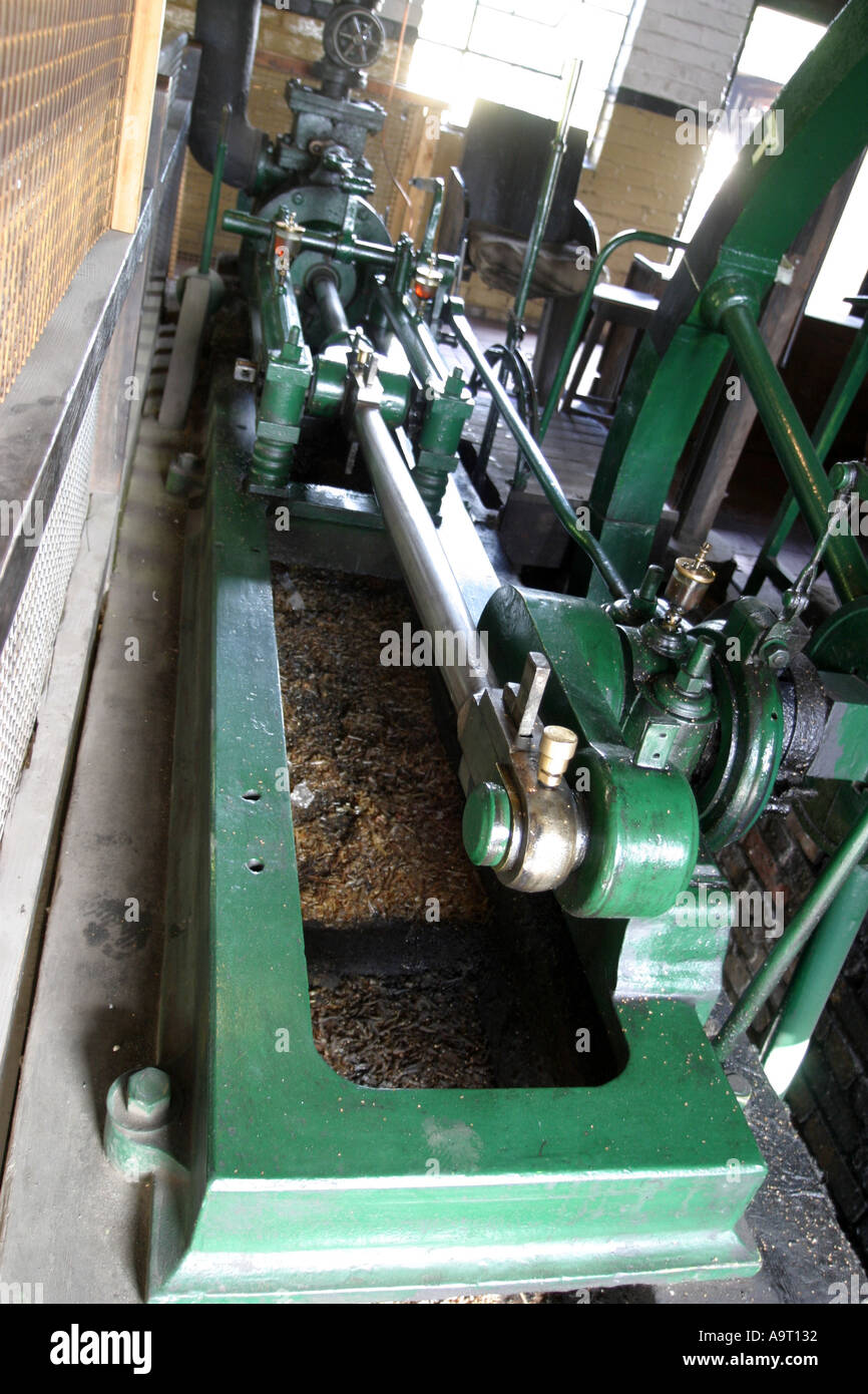 Steam engine powered by the Farrar boiler used to raise and lower the ...
