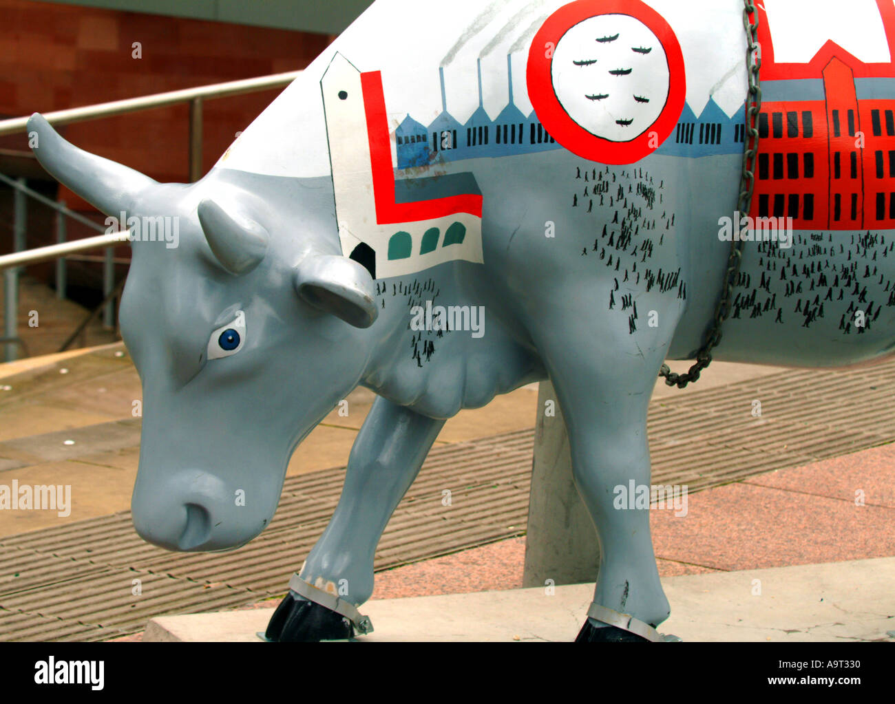 Manchester cow hi-res stock photography and images - Alamy