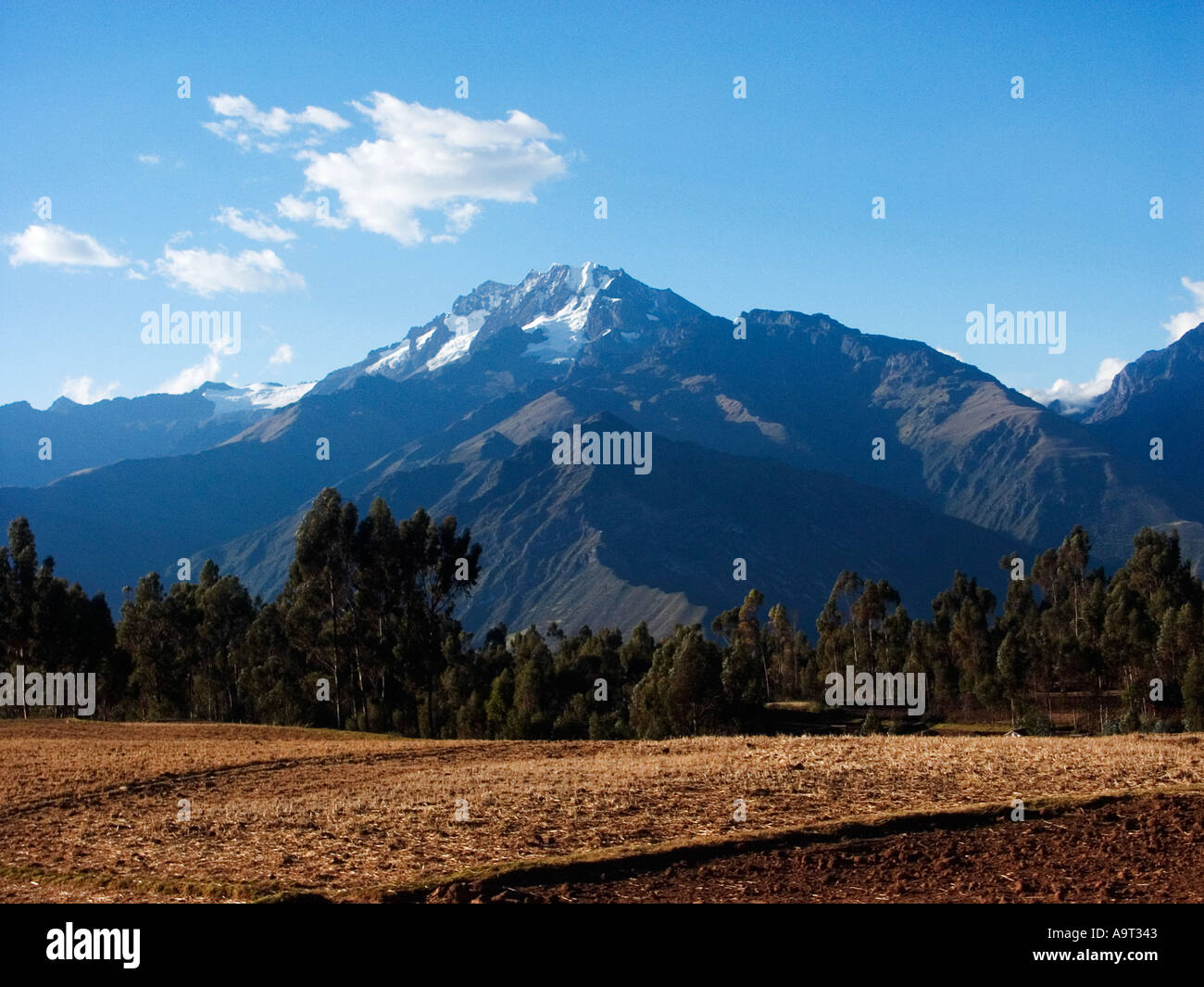 Andean Mountains Peru Stock Photo - Alamy