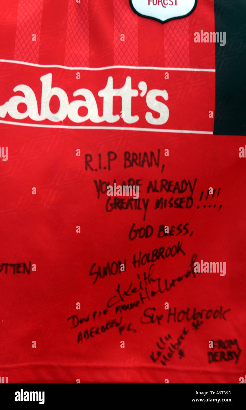 Former football manager brian clough hi-res stock photography and ...