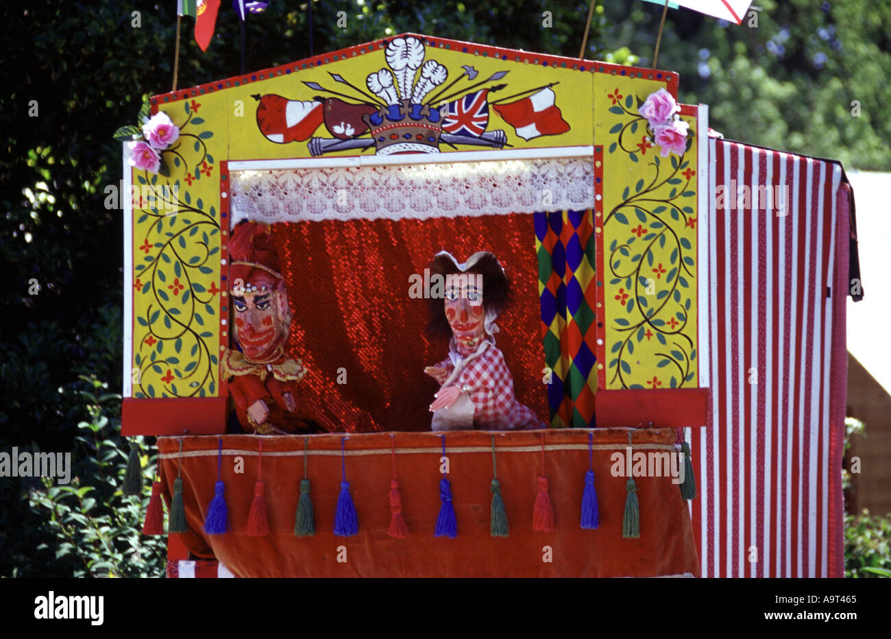 Punch and Judy show Stock Photo - Alamy