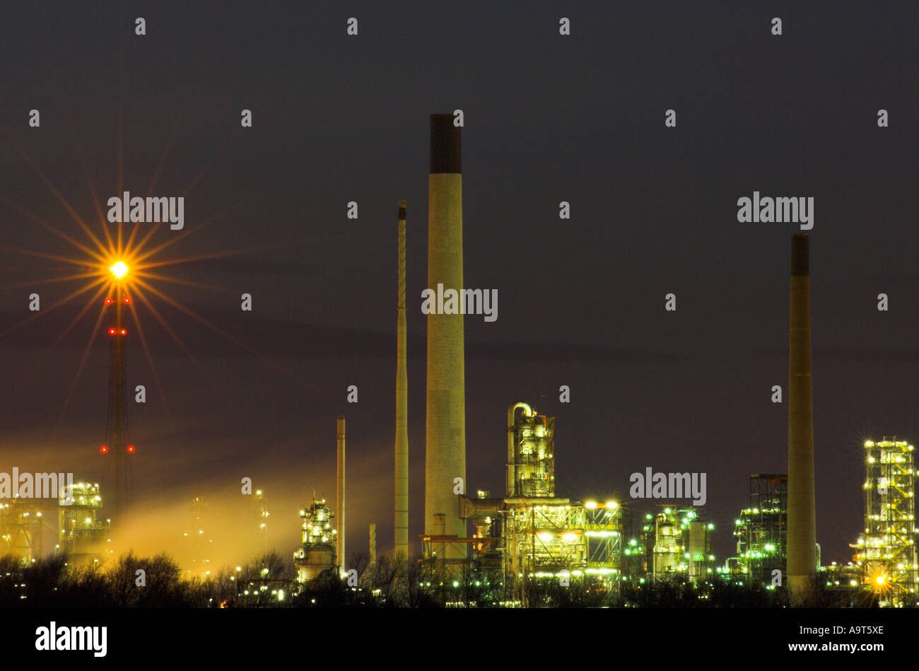 Conoco oil hi-res stock photography and images - Alamy