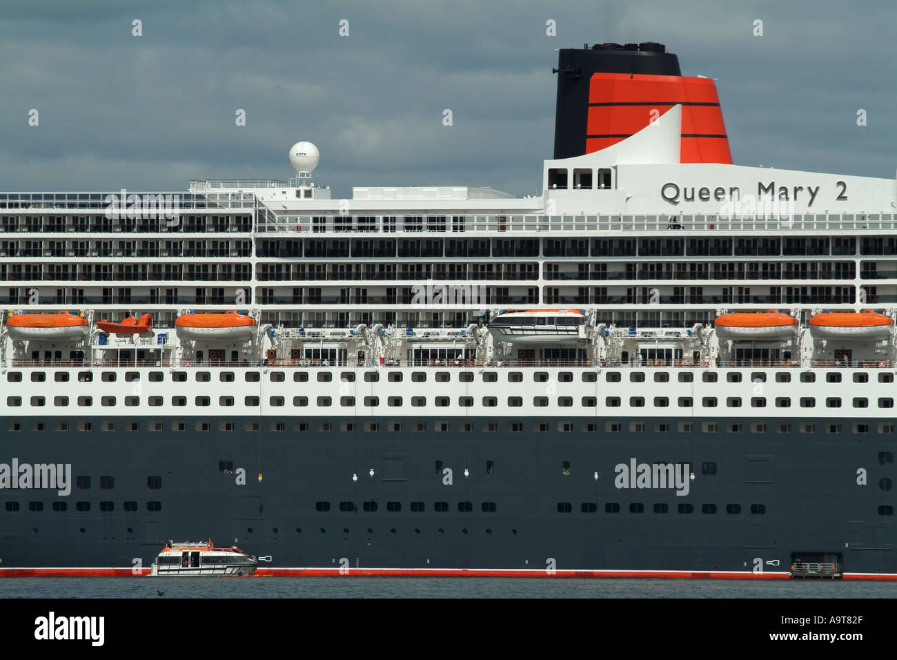 Queen mary cabin hi-res stock photography and images - Alamy