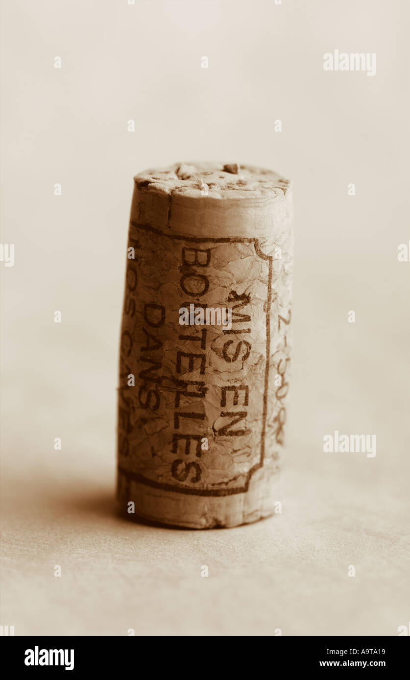 bw traditional cork bottle of wine Stock Photo - Alamy