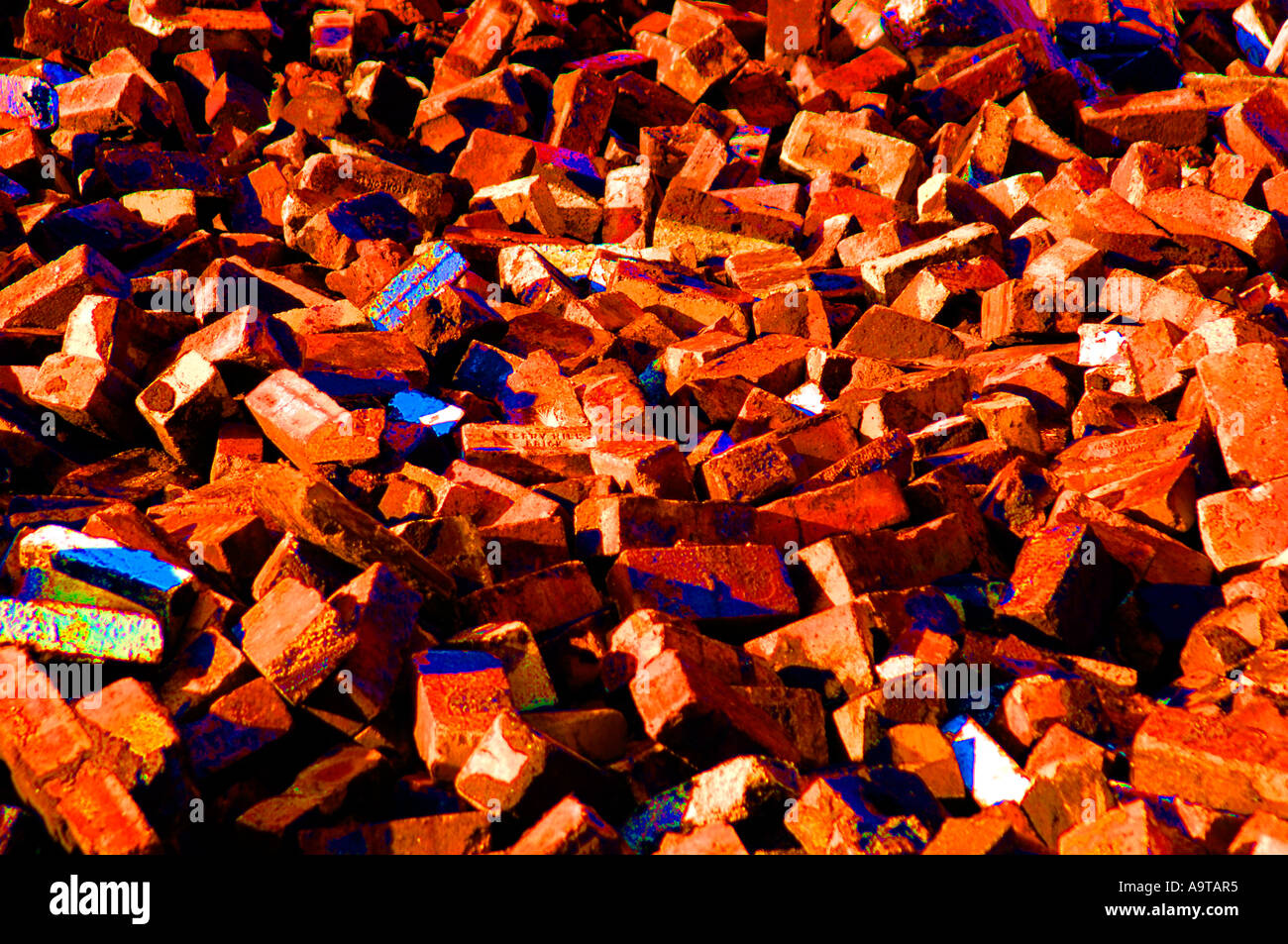 Bricks rubble hi-res stock photography and images - Alamy