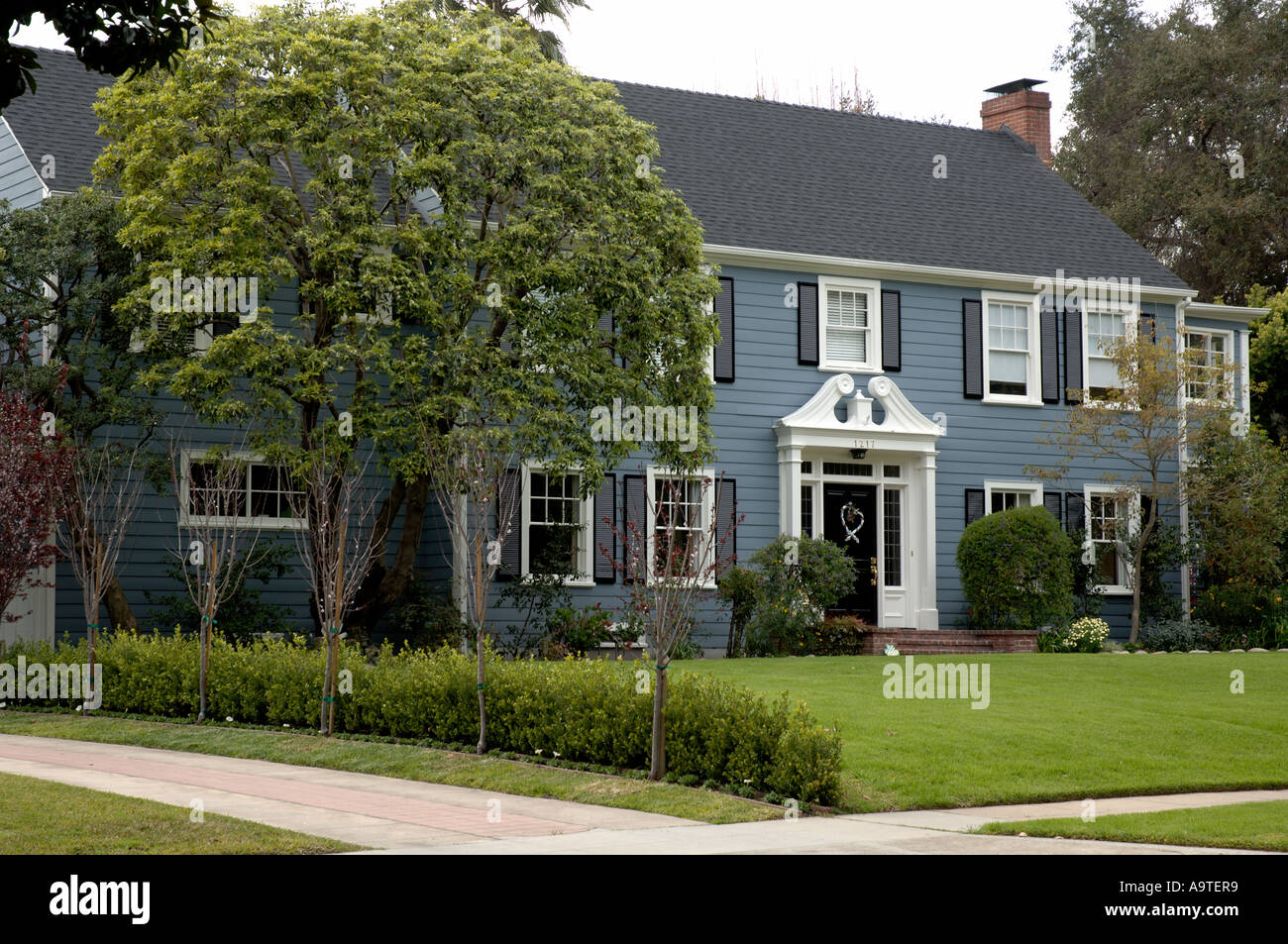 Middle class family home Southern California USA Stock Photo - Alamy