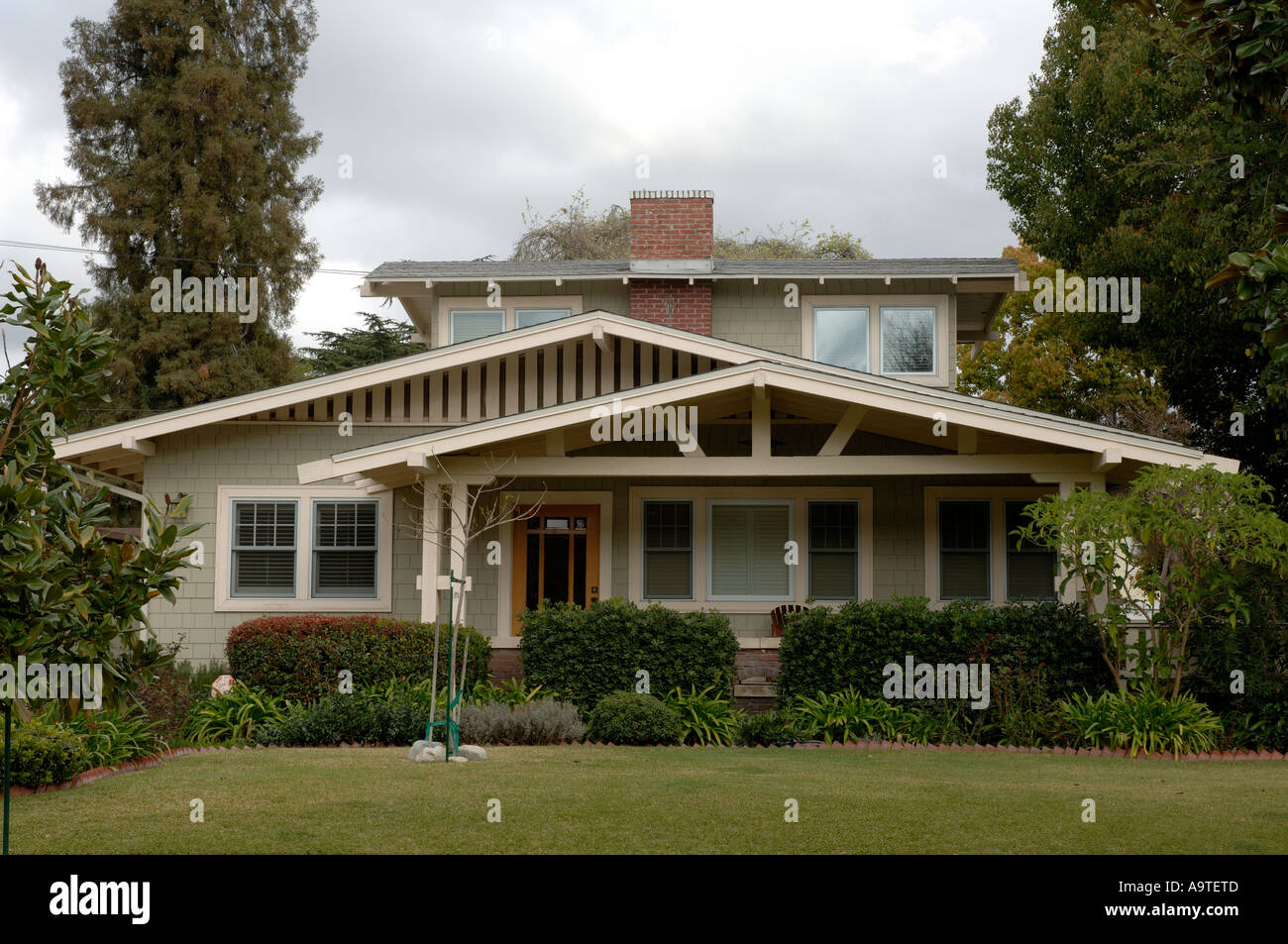 Middle class family home Southern California USA Stock Photo - Alamy