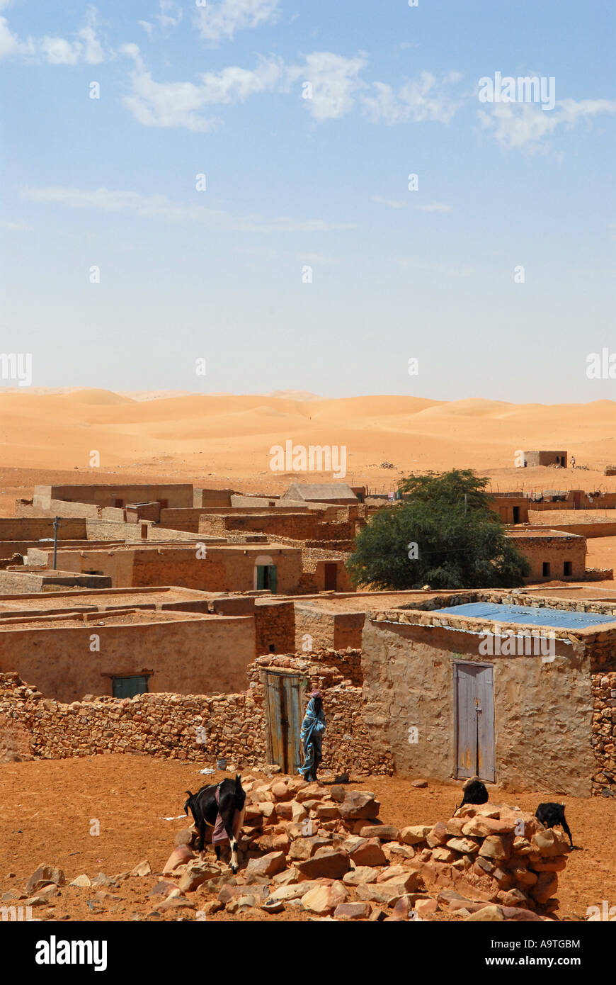 The ancient city of Chinguetti Adrar region Mauritania Stock Photo - Alamy