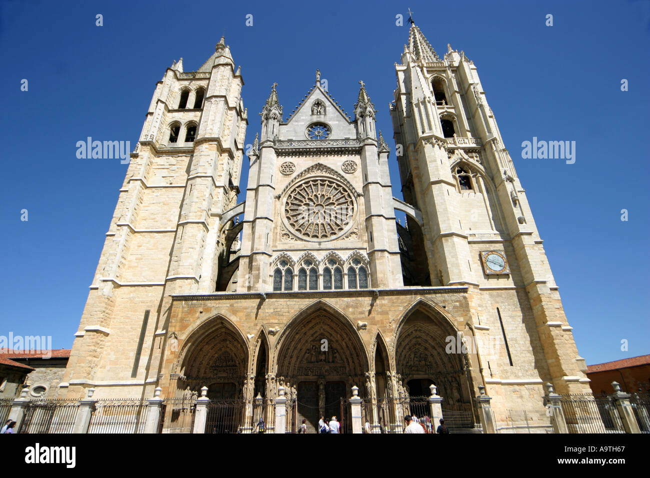 Western facade of Leon Gothic cathedral Plaza de Regala Leon Castile ...