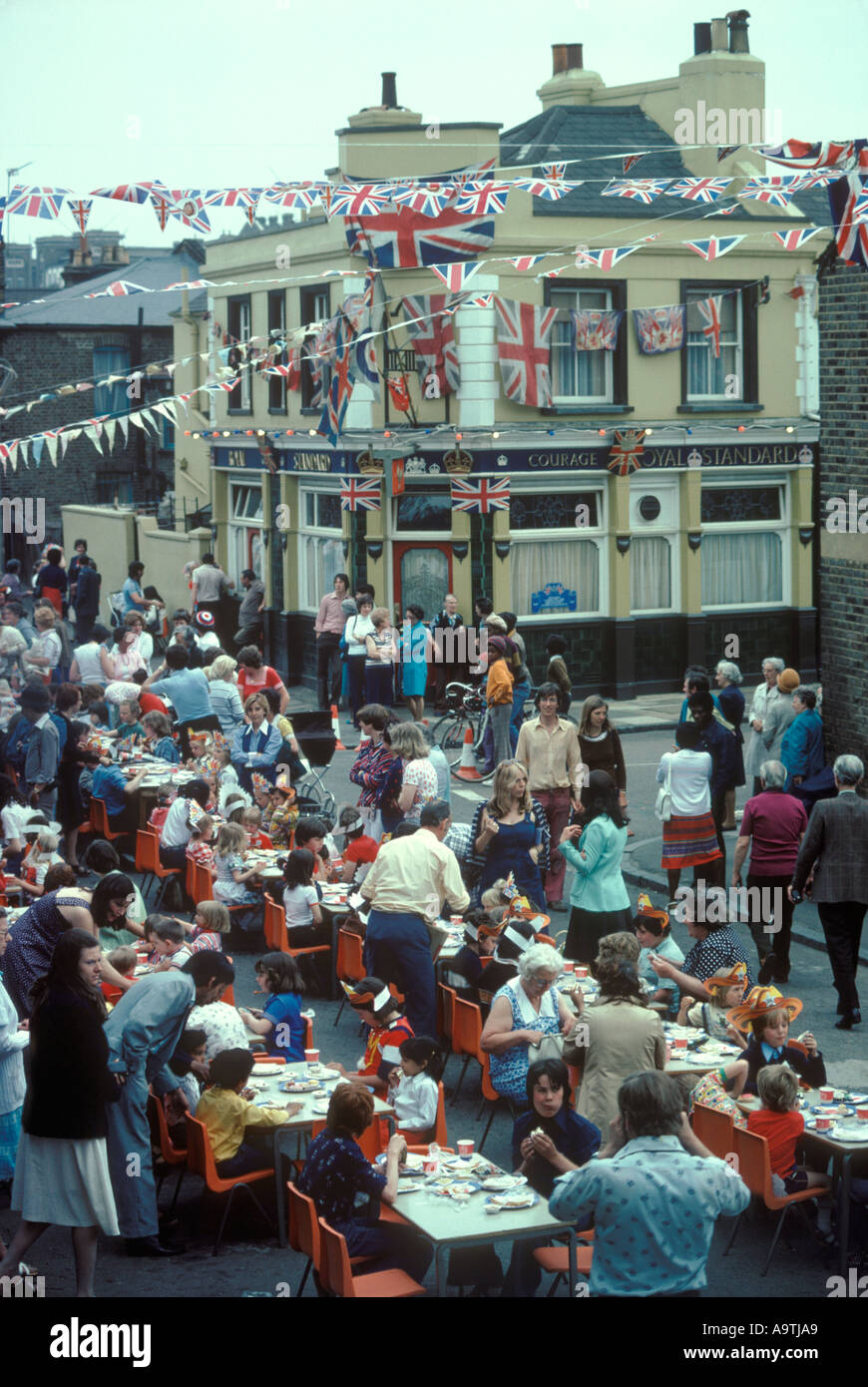 Silver Jubilee street party 1977 UK. Queen Elizabeth II celebrations ...