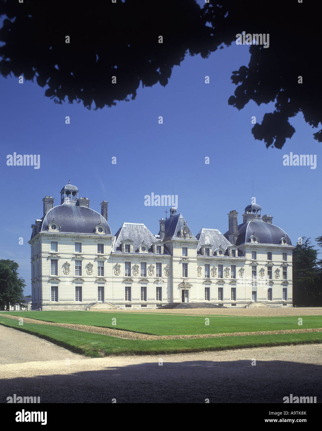 CHATEAU CHEVERNY LOIR ET CHER FRANCE Stock Photo - Alamy