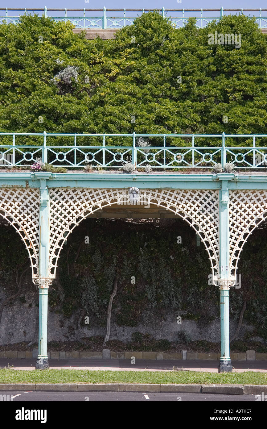 Victorian cast iron arches hi-res stock photography and images - Alamy