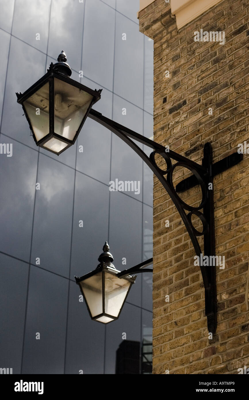 London Street lamps, Hays Wharf, London Stock Photo - Alamy