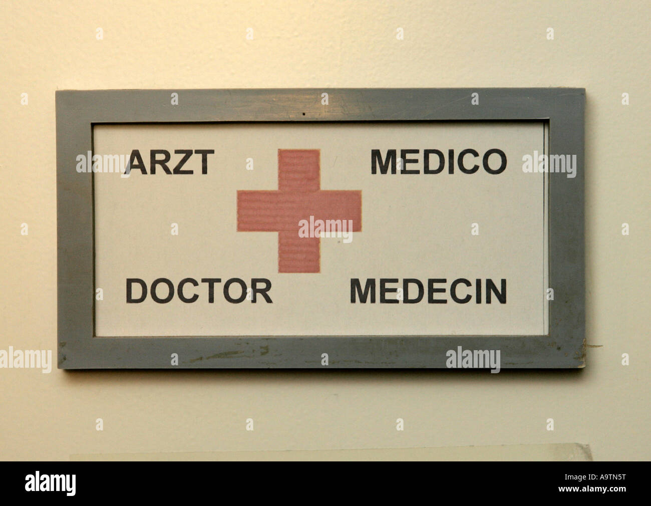 Multilingual sign hi-res stock photography and images - Alamy