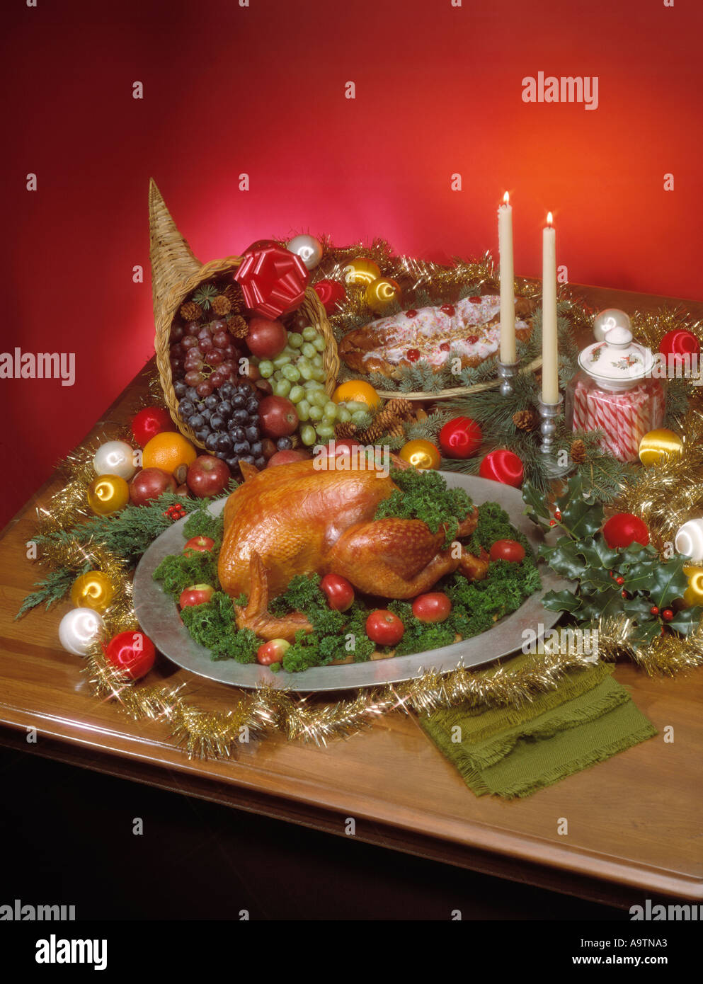 Cornucopia table hi-res stock photography and images - Alamy