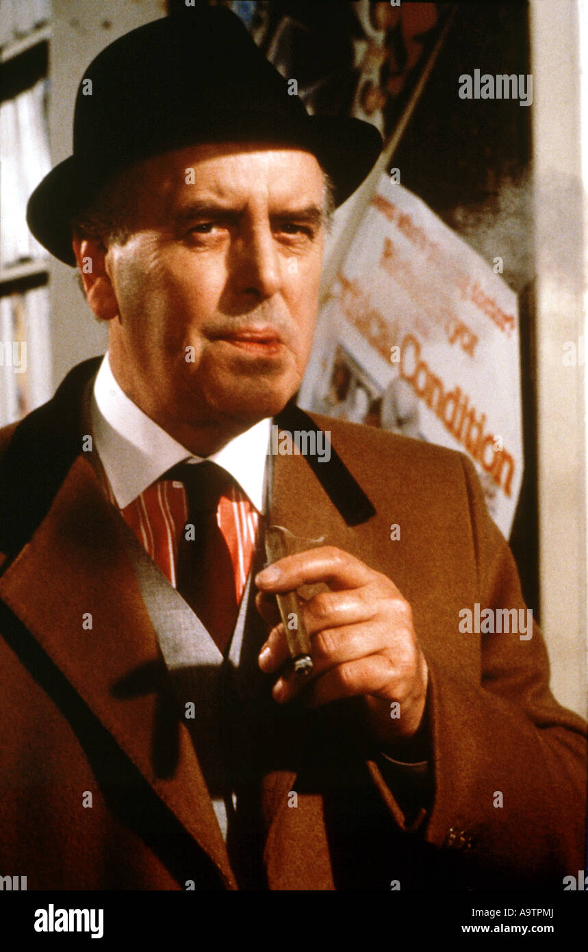 MINDER - Euston Films TV series with George Cole Stock Photo - Alamy