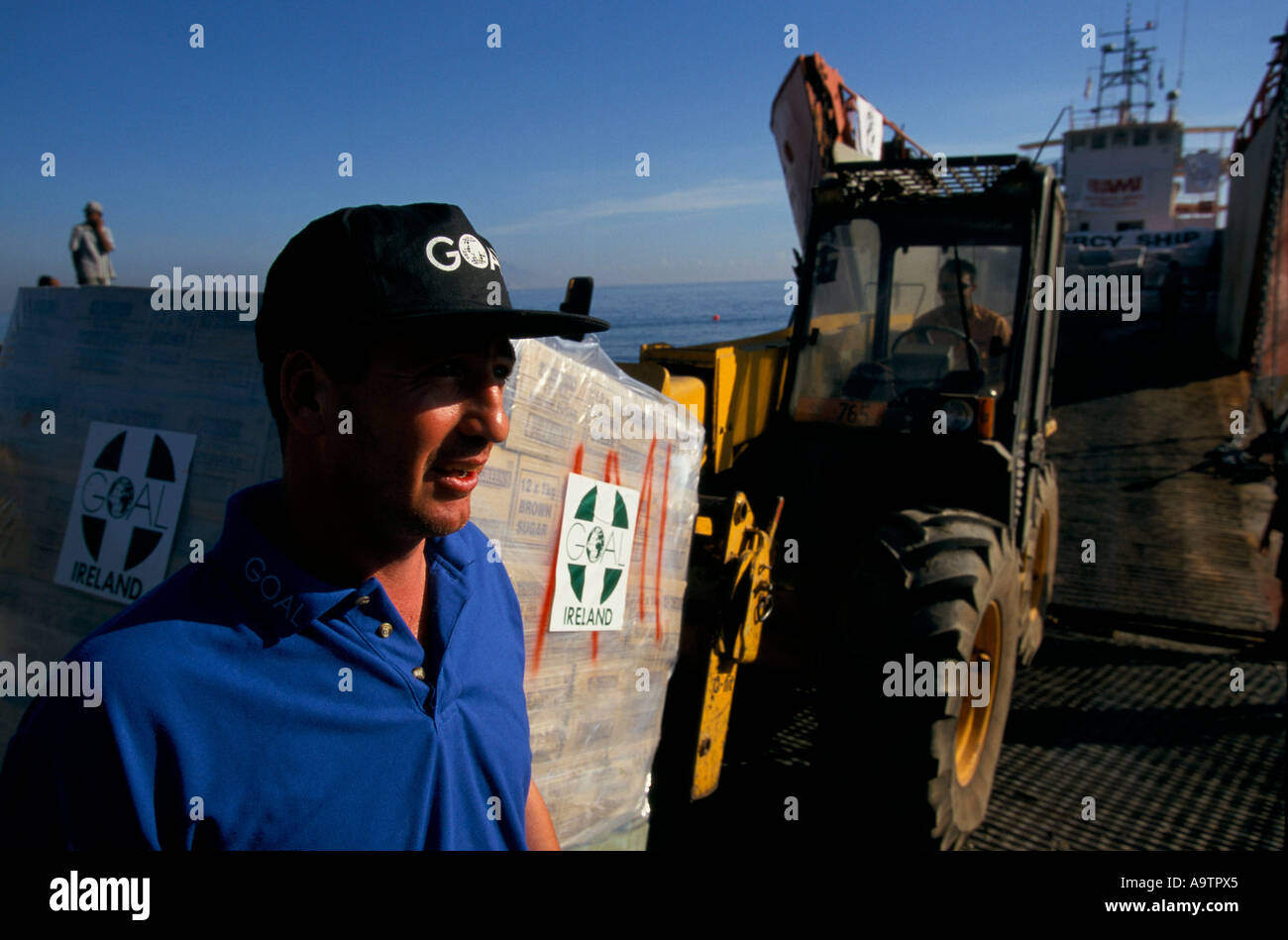 Irish refugee aid hi-res stock photography and images - Alamy