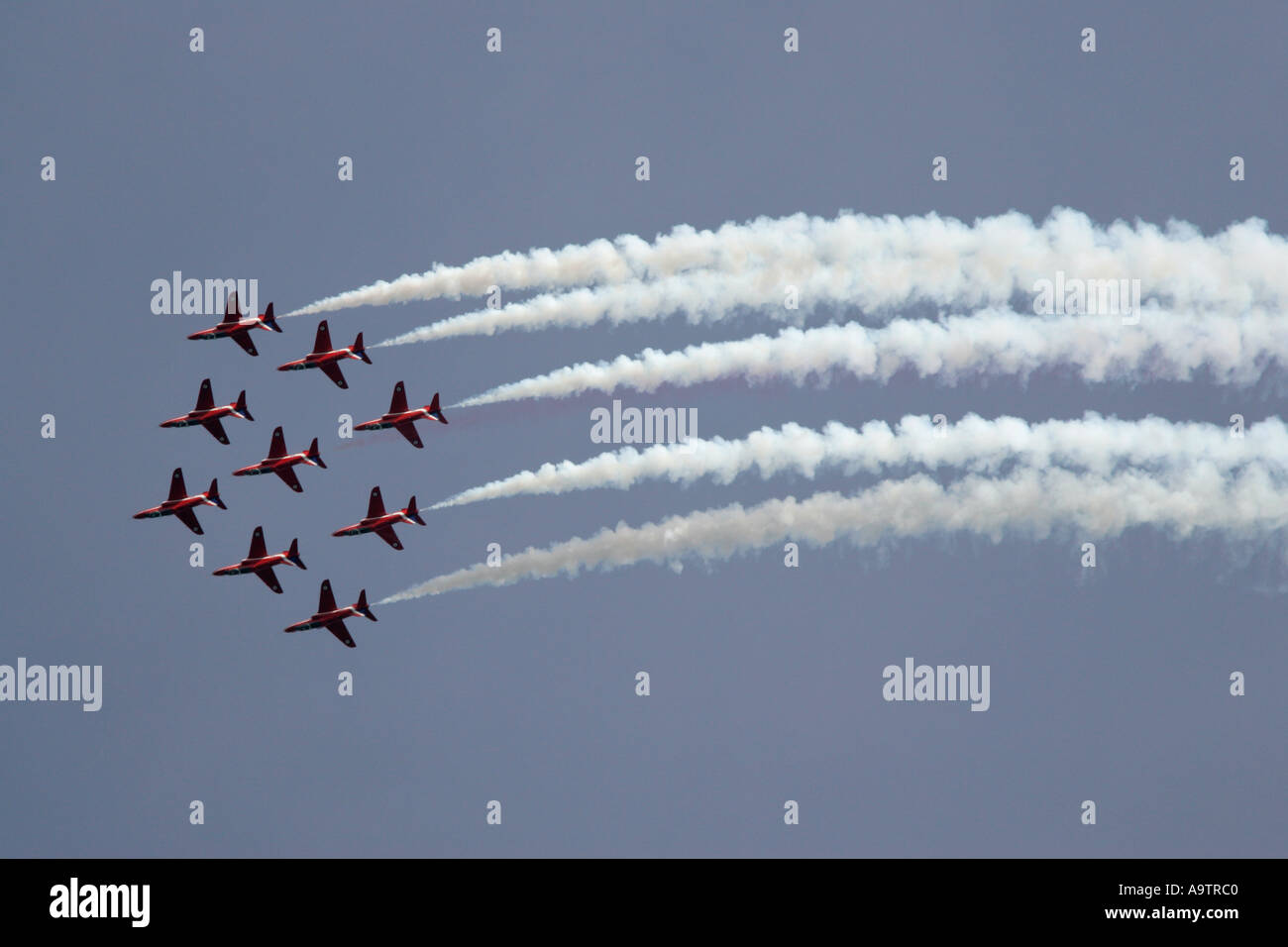 Royal Air Force Hawk T1A aerobatic display team Red Arrows at the ...