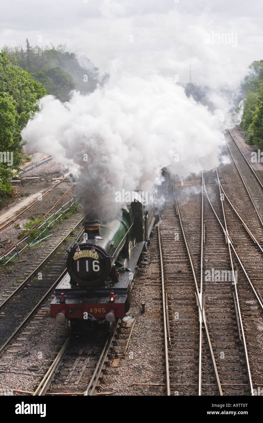Hall Class steam locomotive near Didcot May 2007 Stock Photo - Alamy