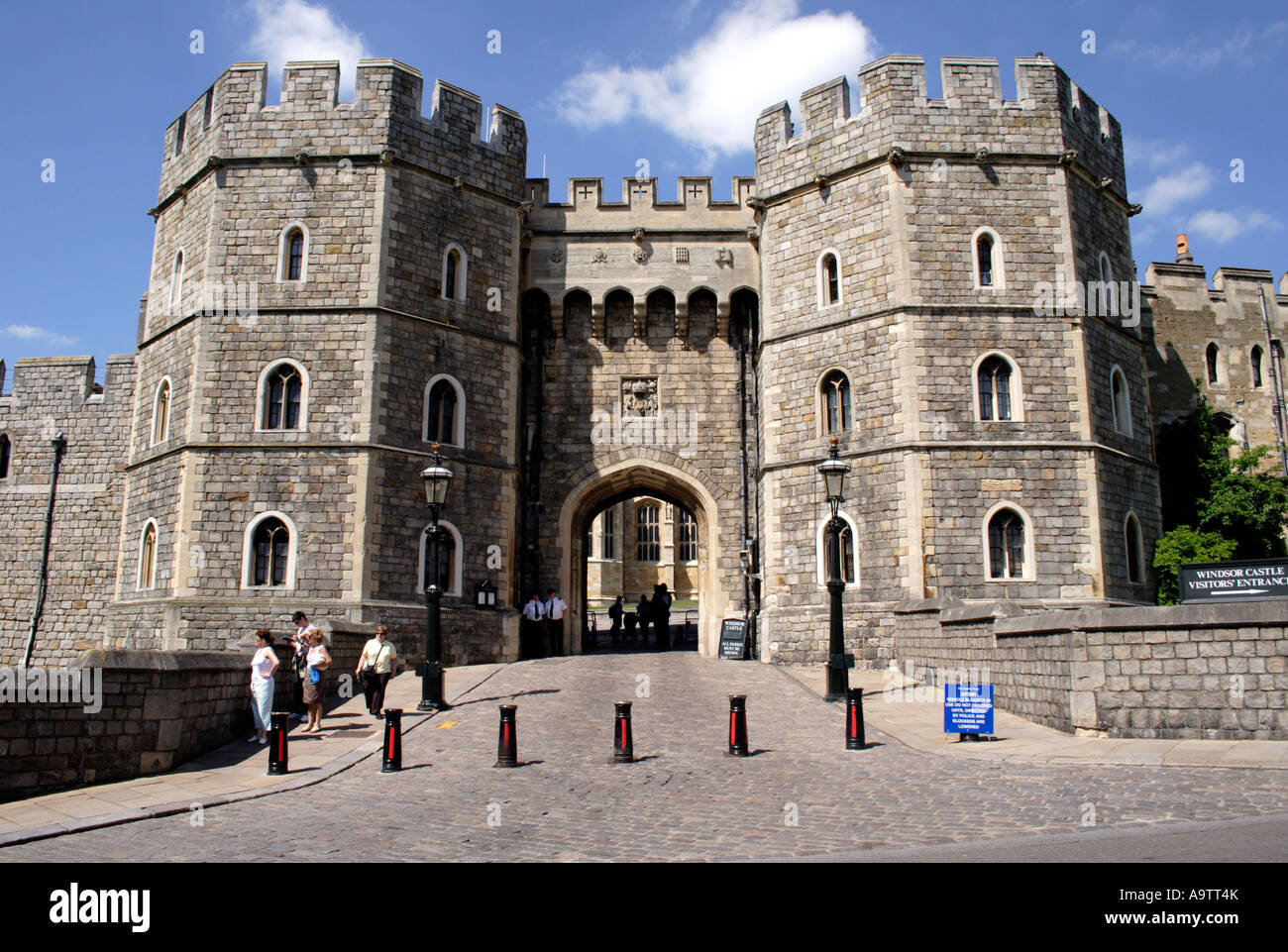 Entrance to Windsor Castle Stock Photo - Alamy