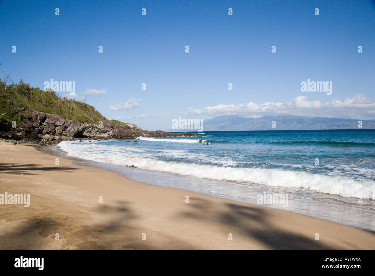 Mokuleia beach hi-res stock photography and images - Alamy
