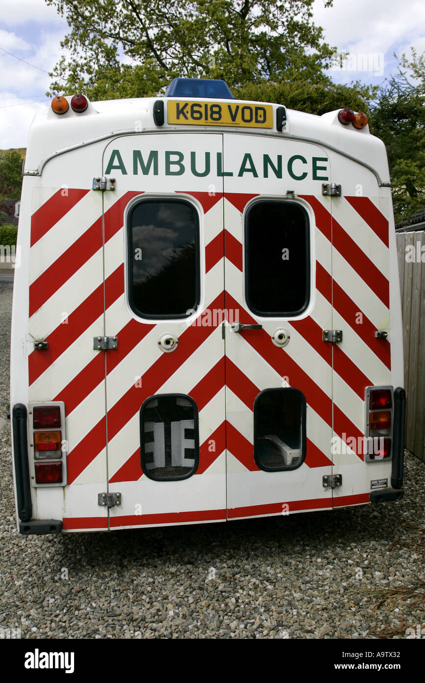Ambulance rear doors hi-res stock photography and images - Alamy