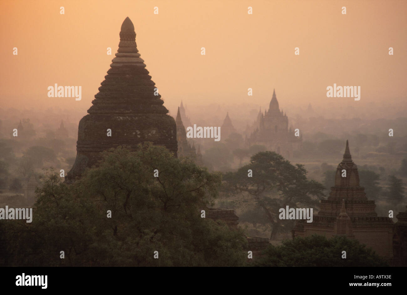 Mingalazedi hi-res stock photography and images - Alamy