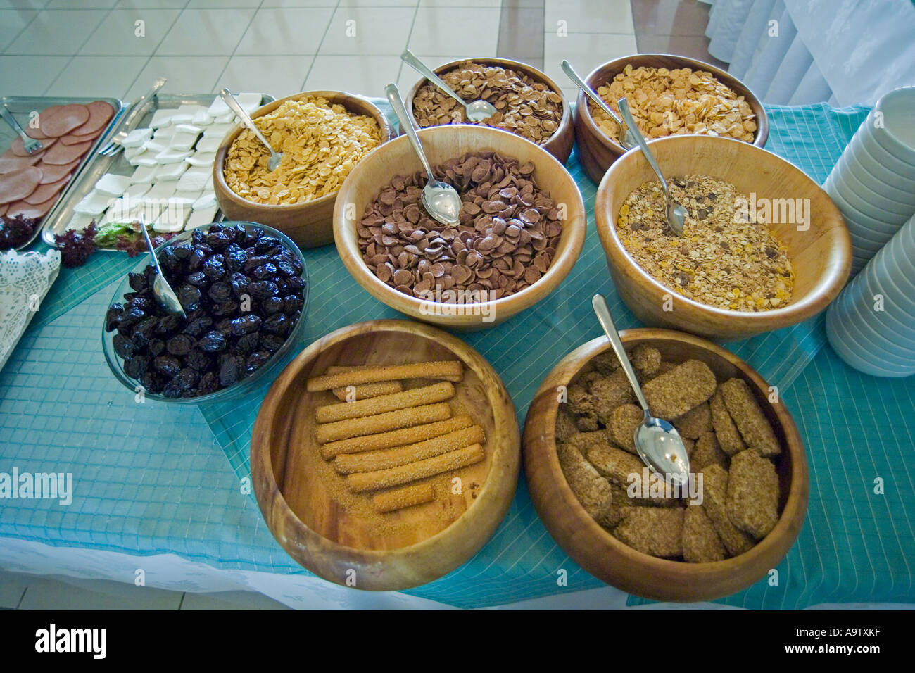 hotel breakfast layout Stock Photo - Alamy