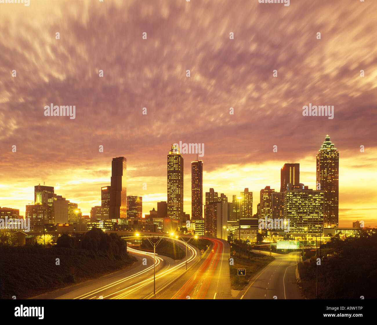 FREEDOM PARKWAY DOWNTOWN SKYLINE ATLANTA GEORGIA USA Stock Photo - Alamy