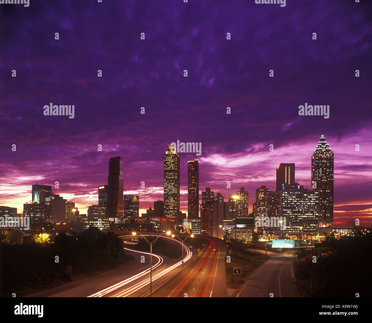 FREEDOM PARKWAY DOWNTOWN SKYLINE ATLANTA GEORGIA USA Stock Photo - Alamy FREEDOM PARKWAY DOWNTOWN SKYLINE ATLANTA GEORGIA USA Stock Photo - Alamy