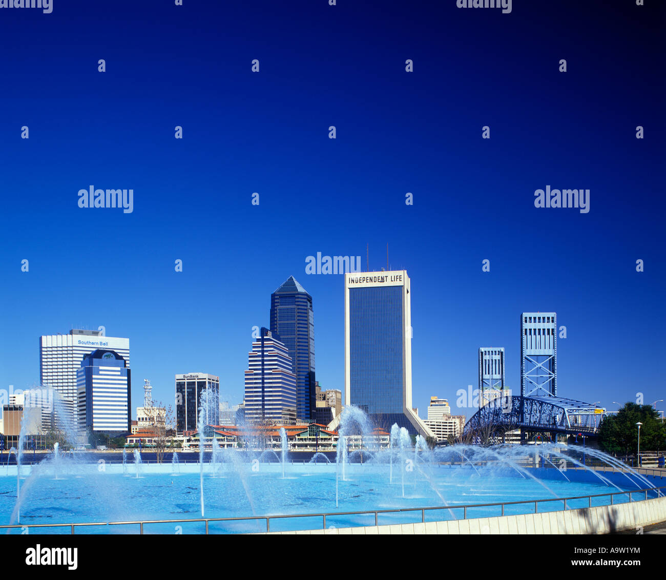FRIENDSHIP FOUNTAIN (©TAYLOR HARDWICK 1963) SAINT JOHNS RIVER PARK ...