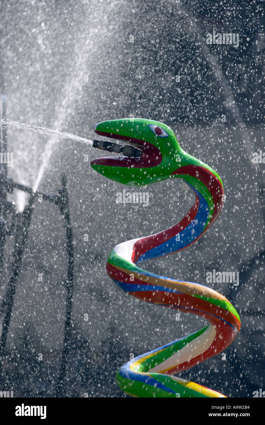 Le Serpent, Fontaine Igor Stravinsky Paris, France Stock Photo - Alamy