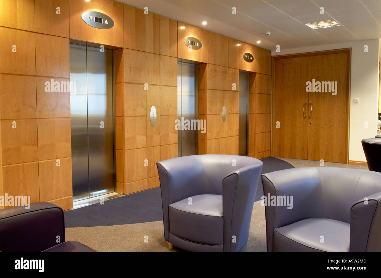 Lift lobby and waiting room Stock Photo - Alamy